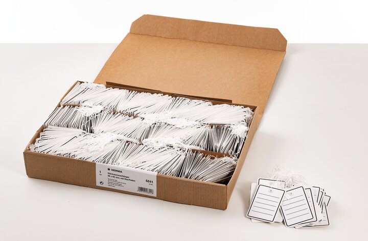 Merchandise tags 48x65 mm with eyelet / string 1000 pcs. - Packaging ...