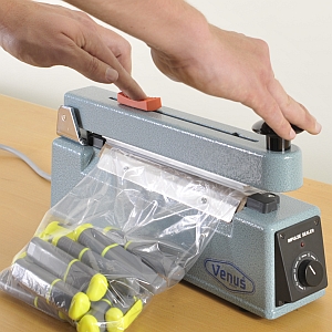 Scissors Bench Heat Sealer VHIBIII